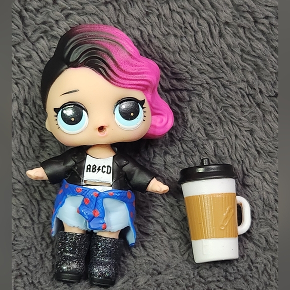 L.O.L. Surprise! | Toys | Lol Surprise Series Glee Club Rocker 216 1011 ...